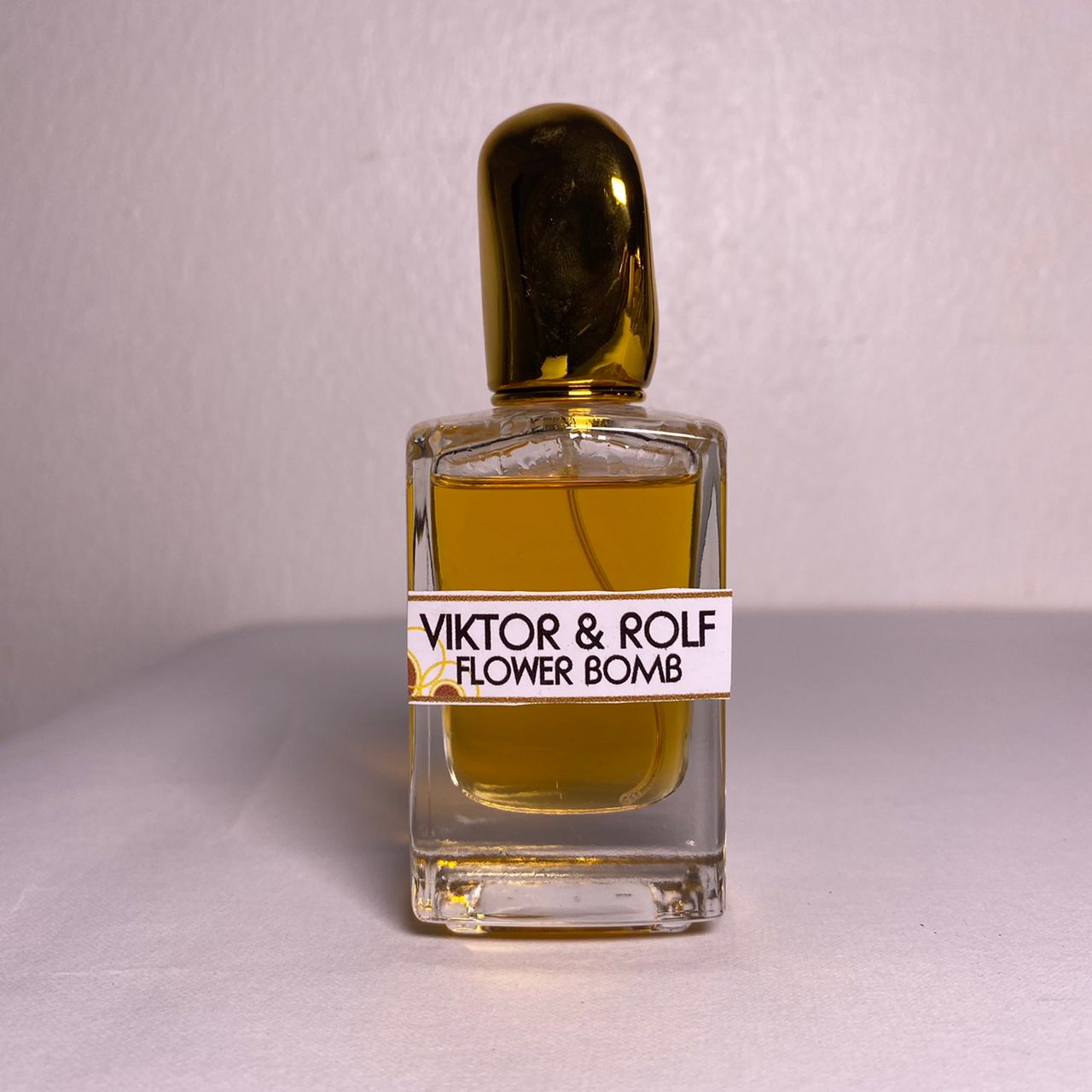 VIKTOR & ROLF FLOWER BOMB - Glendale Perfumery